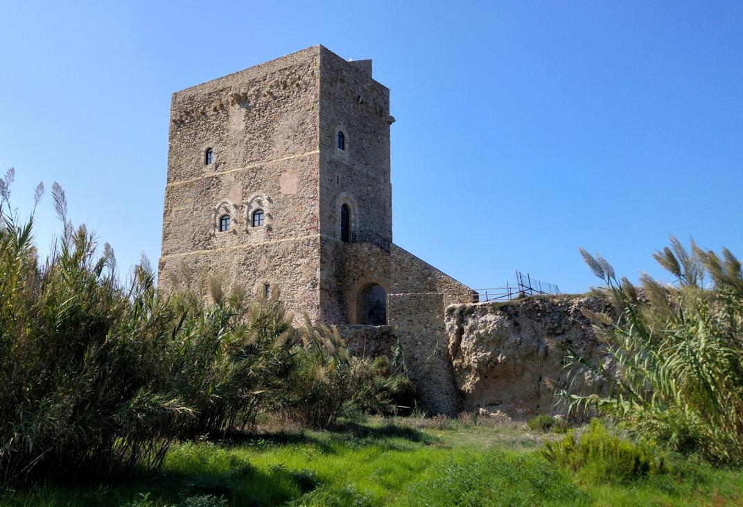 Index of /Cefalu/Playas-costa-Cefalu-imagenes/